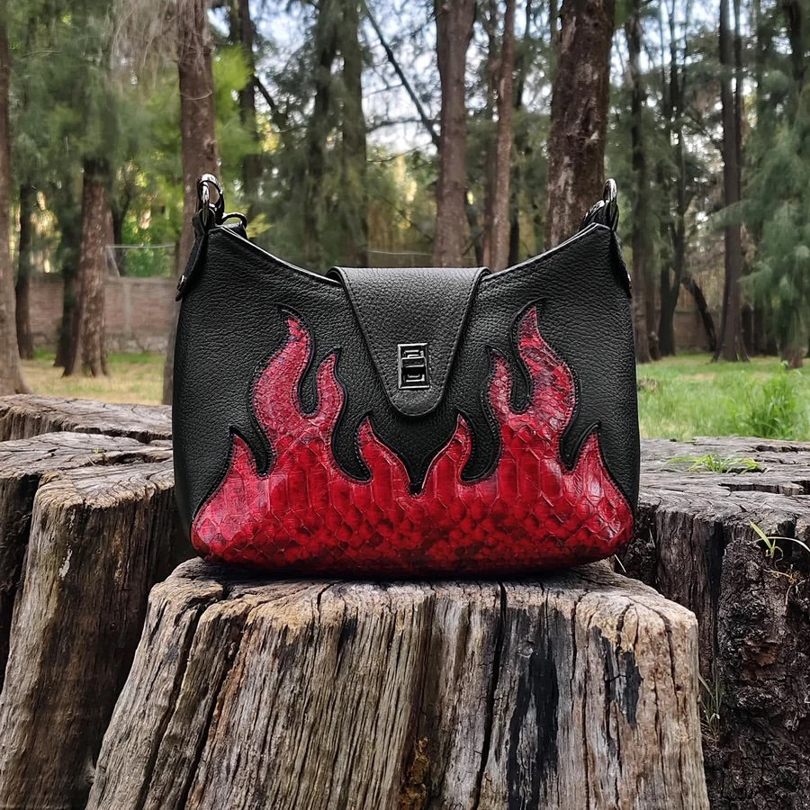 Nuria Python – Chamarras Chingonas!